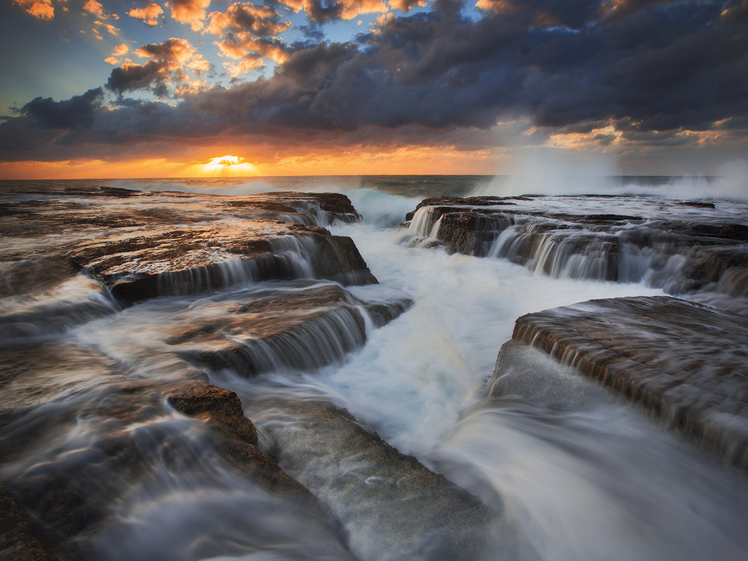 Moana Moon by Everlook Photography | FineArtCanvas.com – Fineartcanvas.com